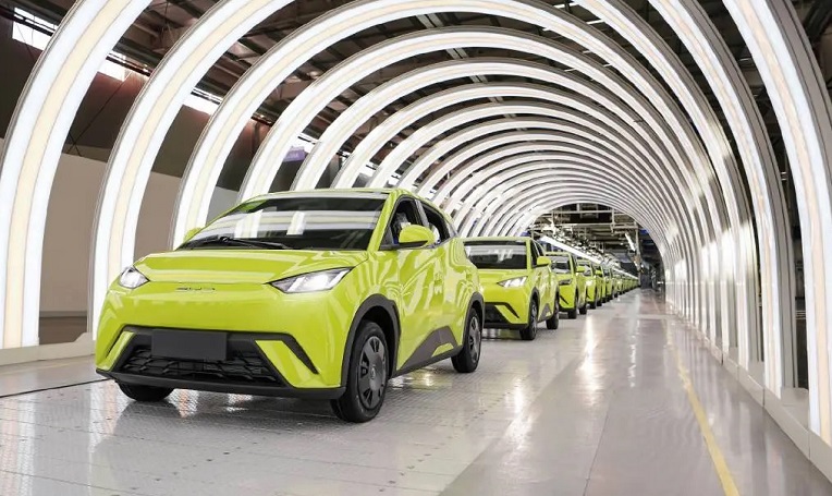 10 mẫu xe điện bán chạy nhất thế giới năm 2023: Wuling Mini EV cũng góp mặt